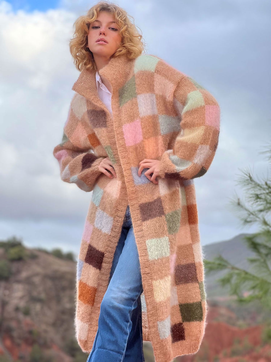 COAT PIXELS BEIGE – Rose Carmine